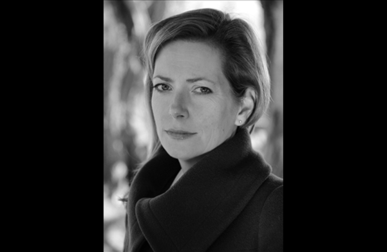 Till hälften läsvärd spänningsroman - Opulens