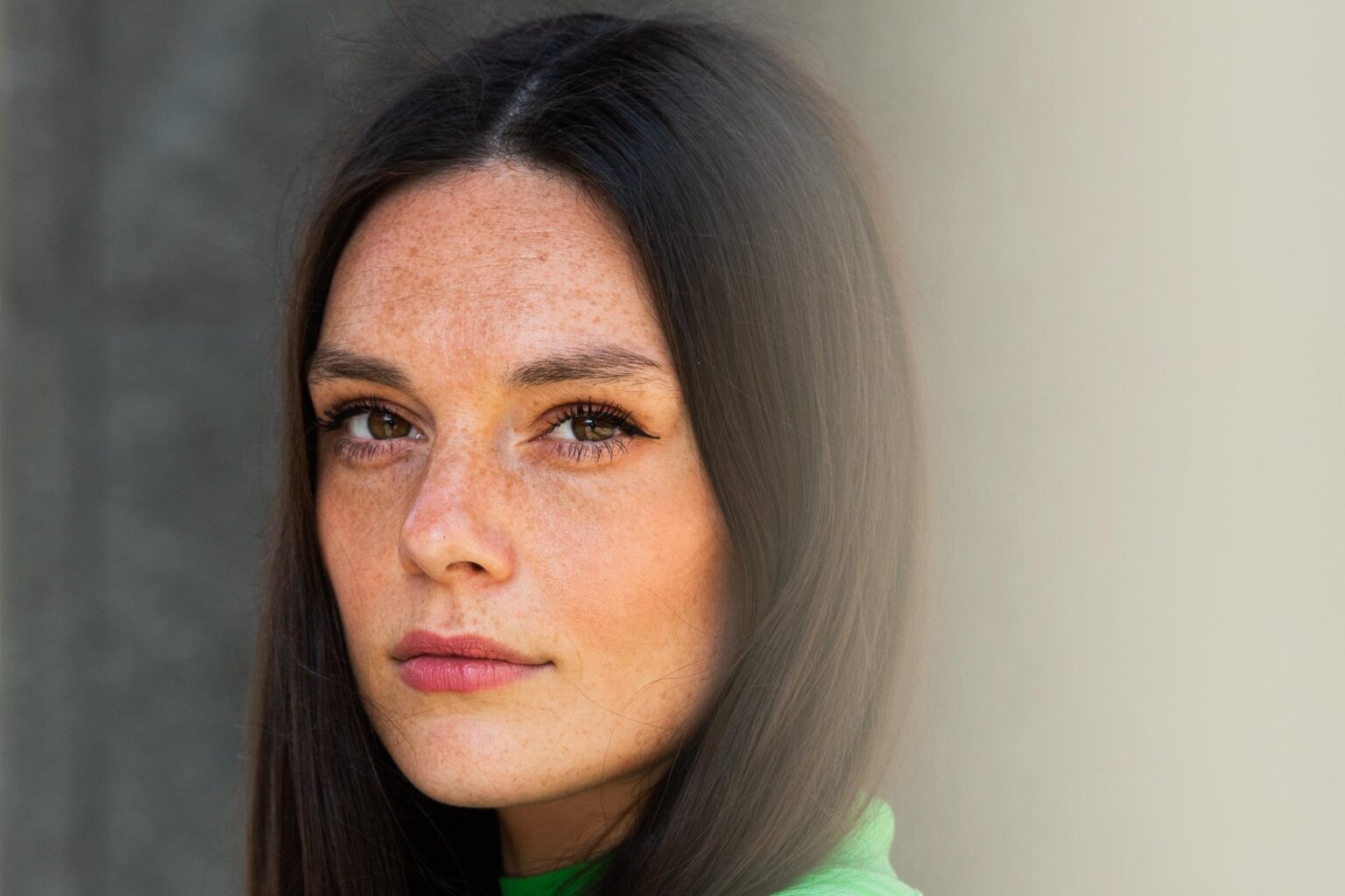 Lou Elliotte - Opulens